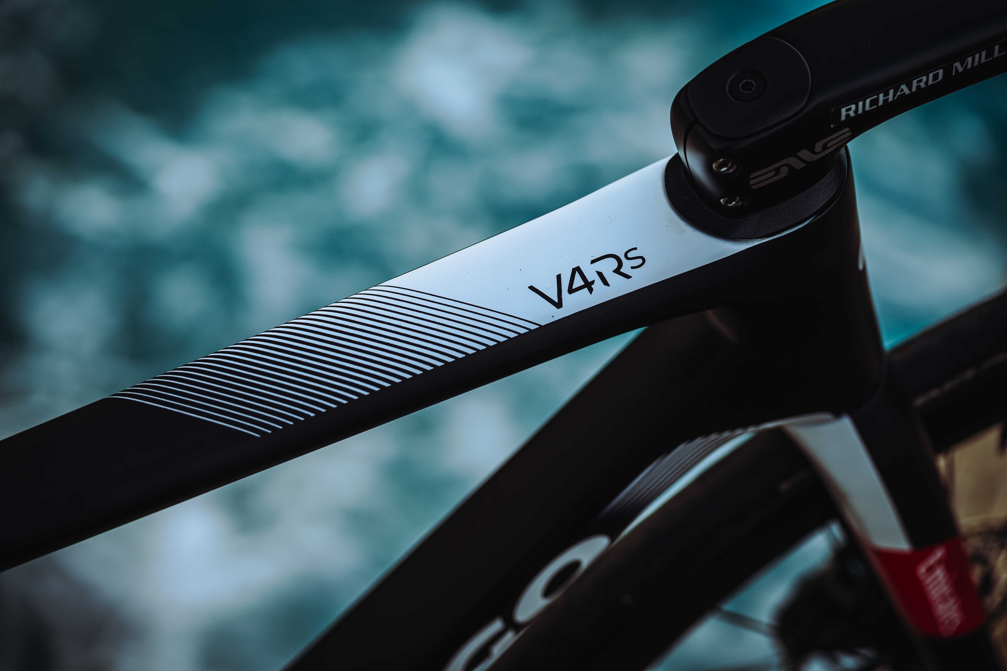V4Rs - detail - Colnago.cz